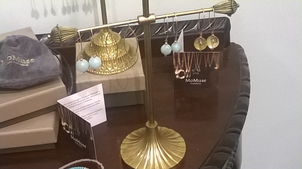 Aquamarine stone Necklace by MoMuse Jewelry, Ireland - Pynck