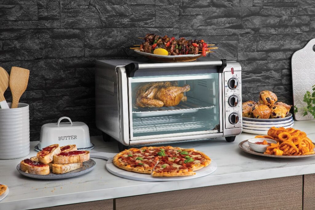 Versatile Cooking with Russell Hobbs Express Air Fry Mini Oven - Pynck
